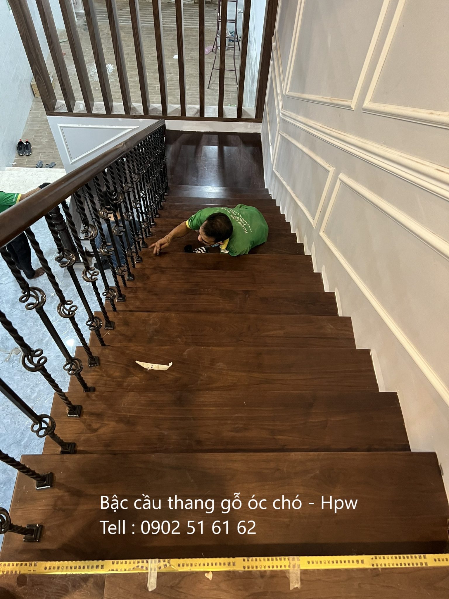 Thi công cầu thang bằng gỗ Tphcm - Thi công cầu thang bằng gỗ Tphcm